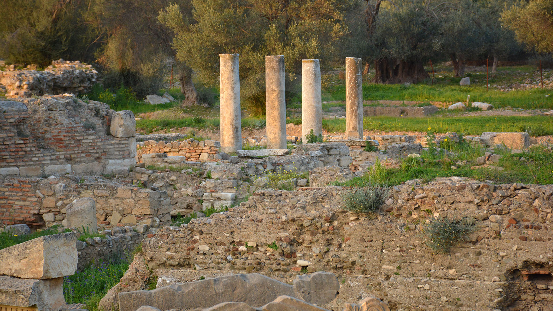 Archaeological site of Roman Gortyna - thisiscrete . travel guide of Crete