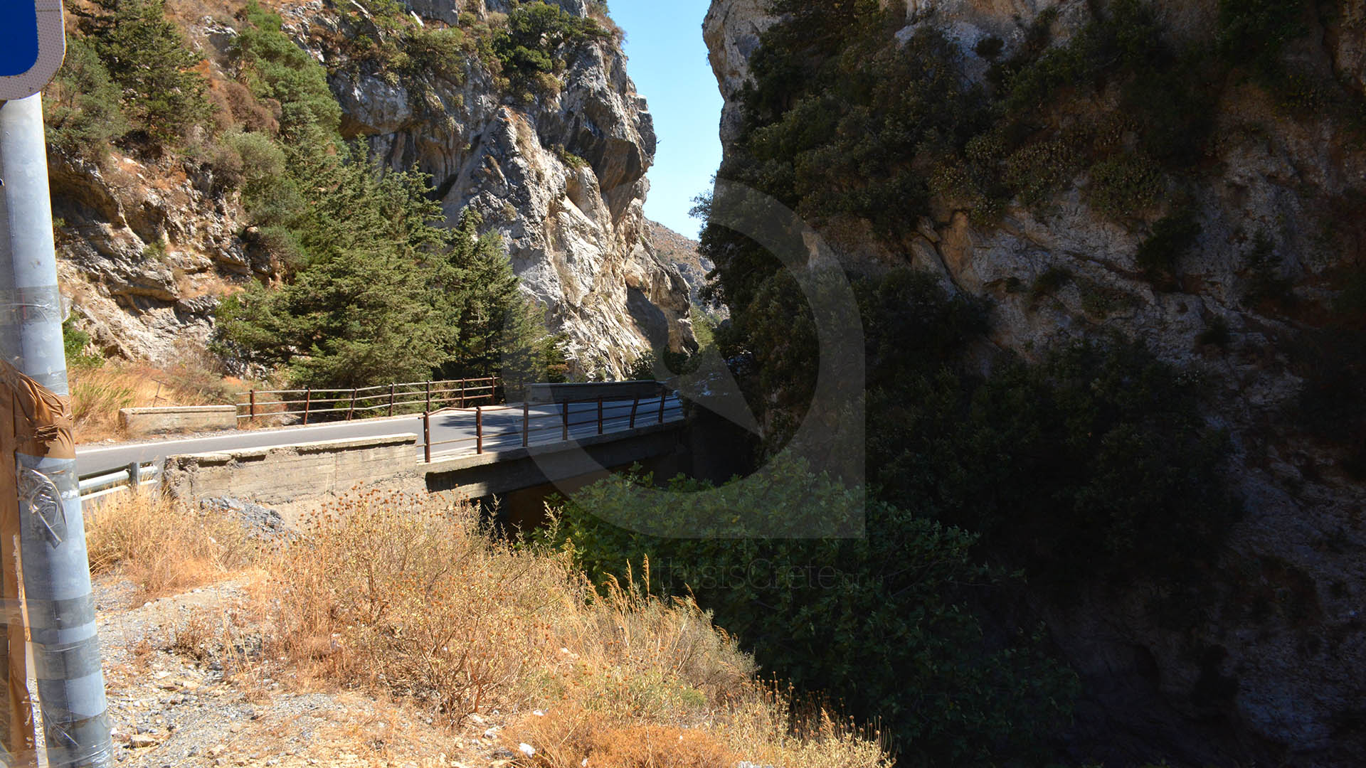 Kotsifos gorge - thisiscrete . travel guide of Crete