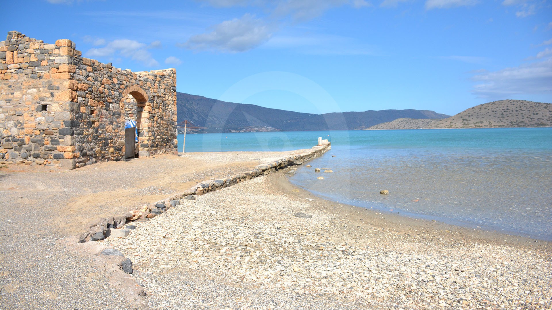 Kolokytha island - thisiscrete . travel guide of Crete